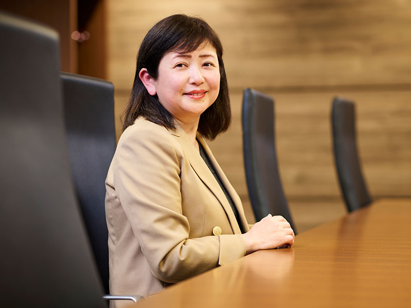 NHK黒崎めぐみ 50歳で迎えたキャリアの分岐点、決めた覚悟：日経xwoman